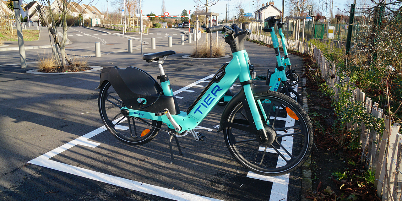 Quel bilan pour les trottinettes et vélos en libre-service ? - La ...